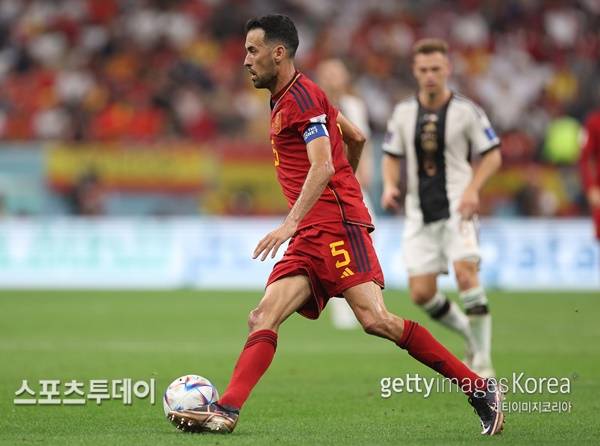 스페인 마지막 우승 멤버 부스케츠 대표팀 은퇴 공식 발표