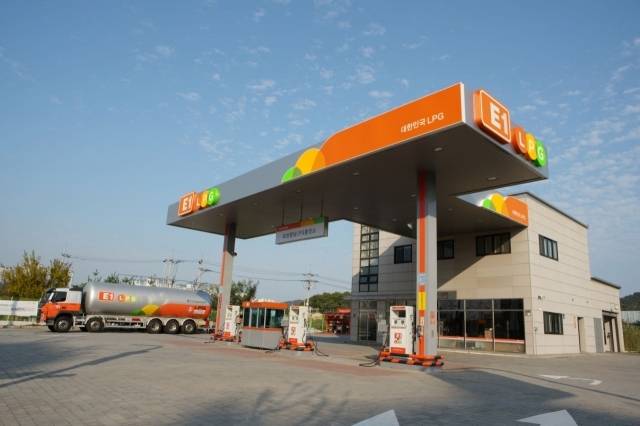 LS의 LPG충전소 성과급 잔치…‘기본급 1500%’ 어떻게 가능? [비즈360]