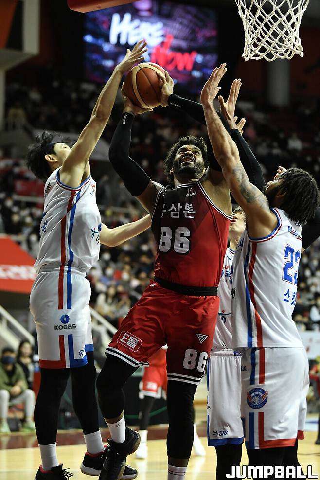 ‘1초의 기적’ KGC, 투혼의 가스공사에 기적 같은 재역전승