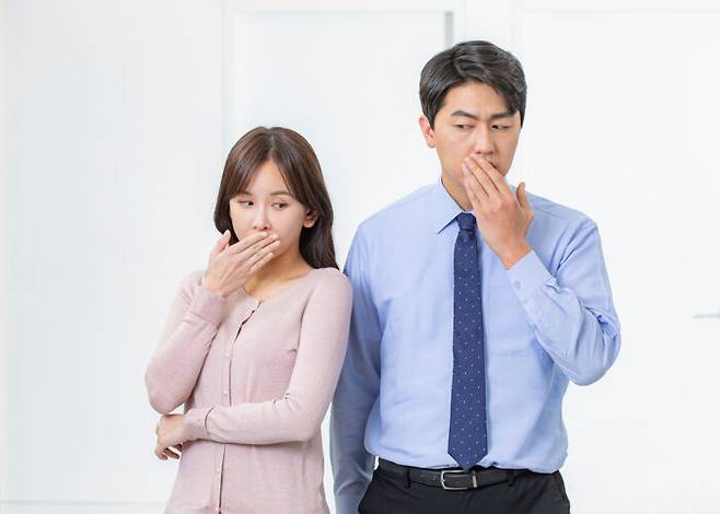 몸에서 고약한 냄새 나는 뜻밖의 이유 5