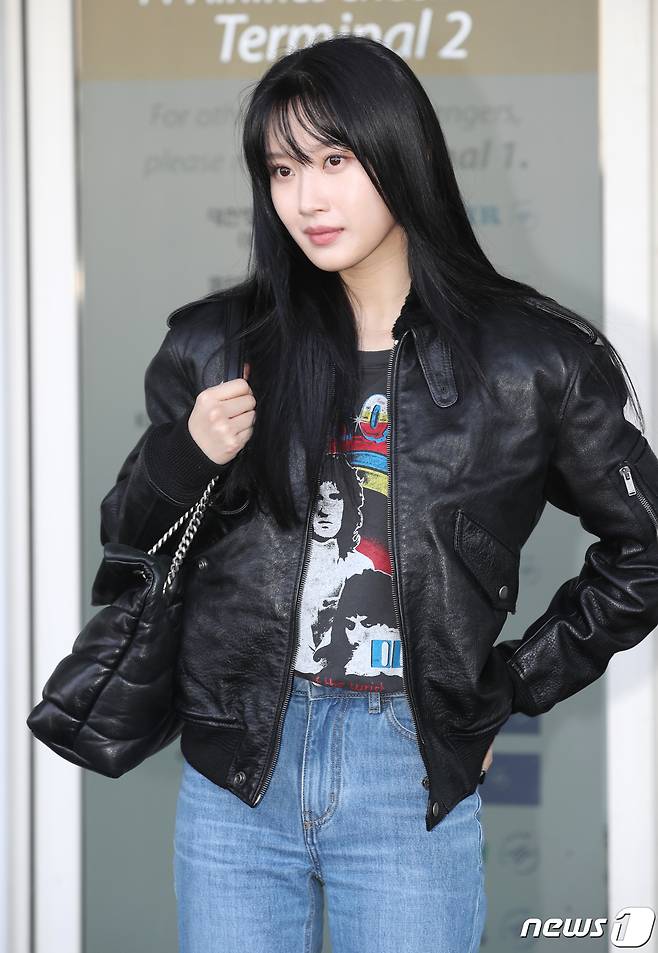 문가영 파리 패션위크 잘 다녀올게요