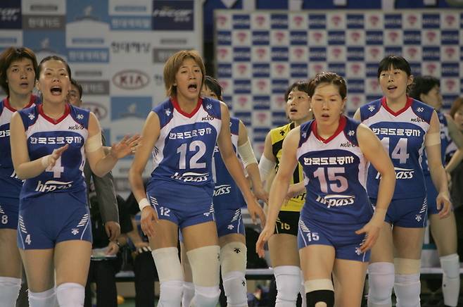 12년을 별렀다김연경에 우승 놓친 도로공사의 설욕전