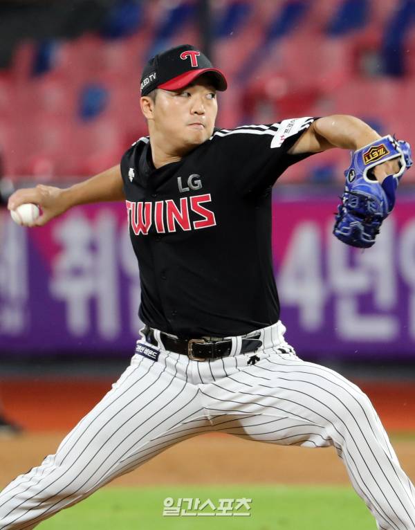 최고 151km 고우석 퓨처스 재활 등판 1이닝 1실점
