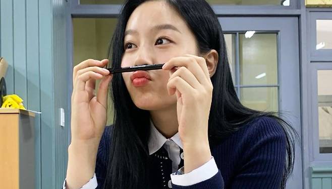 항공사 모델로 뽑혀 데뷔했던 무용과 여고생의 최근 모습 뉴스에이드