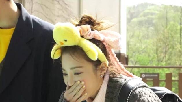 Park Tae-hwan , Sandara Park and Marineland date...red to the ears ...