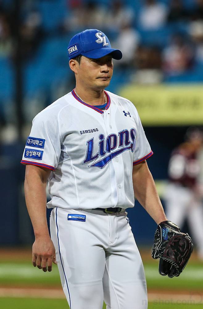 단독 오승환 희망 살린 성공적 선발 데뷔전 직후 전격 2군행 삼성에 대체 무슨 일이