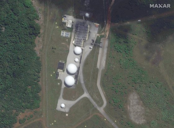 Nasa 기지도 파괴수퍼 태풍이 할퀸 괌 처참한 위성사진