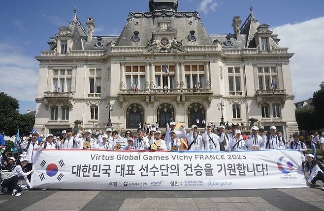 2000명 발달장애 엘리트 프랑스 집결스페셜올림픽코리아 韓 선수단 40명 참가