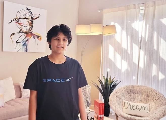 일론 머스크의 스페이스x 입사한 美 14살 천재 공대생