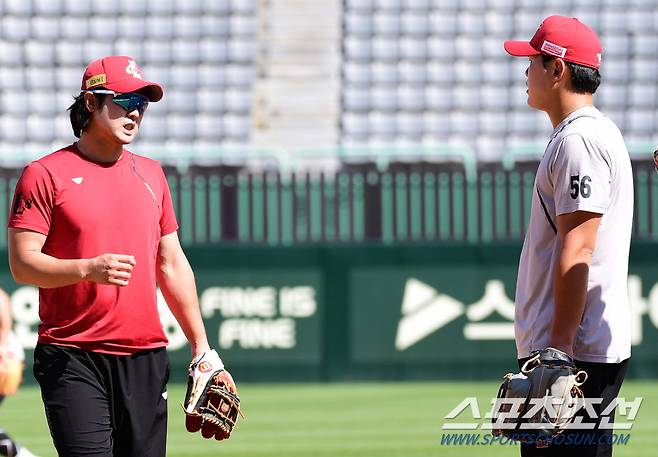 수비 일타 강사 최정 무심한듯 시크하게 아끼는 후배 위한 특급 서비스 인천현장