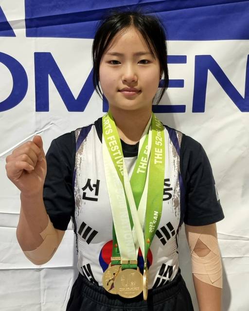 선부중 김예솔 전국역도선수권 여중부 3관왕 ‘번쩍