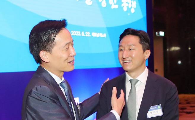 Hd현대 한화 최선 다했다첫 군함 수주 누가 웃을까