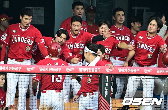 김광현 호투해도 투타 엇박자에 SSG 2연패…'4.5G 차' 1위 LG 이대로 멀어지나