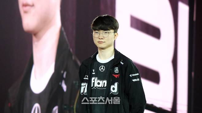 T1 한타·운영 모두 Kt 압도하며 기선제압 성공결승점에 첫발 내딛었다 Ss대전in