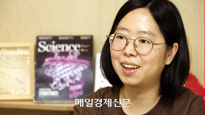 해외제안 뿌리치고 고국택한 과학자 한국학생들 무수한 연락에 결정”