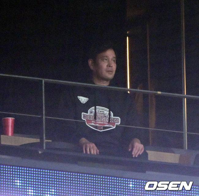 심판 판정 논란에 용진이형도 뿔났다…"승리 뺏겼다, 할 말 많지만 안 하겠다…더는 이런 판정 없길"