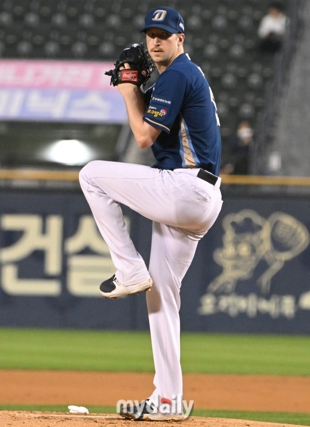 외국인 최초 20승 200탈삼진3승 Era 066 페디 4월 아쉬움 털고 9월 Mvp 선정 공식발표