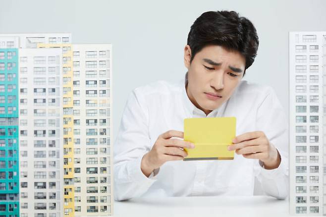 집구하다 폭삭 늙어이사 한번 흡연보다 빨리 늙는다