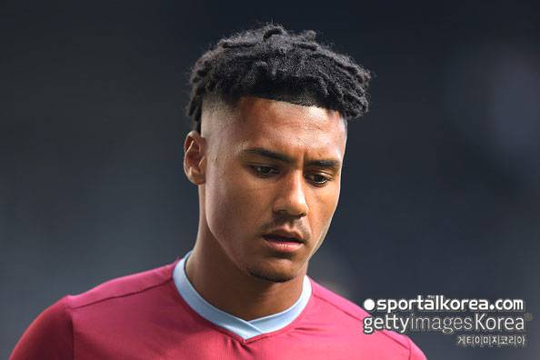 '첼시-아스널 어딜 넘봐' 빌라, '현시점 EPL 최고 FW' 몸값 '1230억' 책정