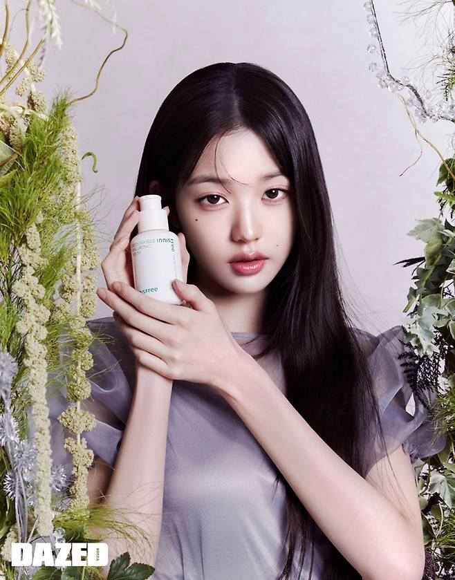 아이브 장원영 피부도 미모도 가을 요정 미모로 빚어낸 아름다운 뷰티룩 패션엔