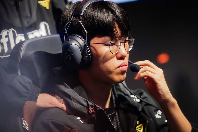 ‘페이커 아지르에 中 1시드 Jdg 침몰 T1의 Lpl 도장 깨기 마지막은 Wbgjdg ‘골든 로드 실패 롤드컵 4강