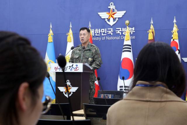 軍 北 정찰위성 쏘면 필요한 조치” 엄중 경고