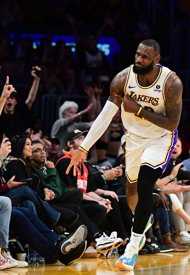 ‘르브론 통산 스틸 8위 등극 레이커스 휴스턴에 설욕 Nba