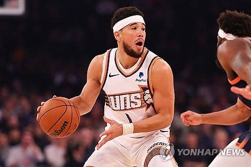 Nba 피닉스 7연승 주역 데빈 부커 나는 역사의 일부분이 되었다”