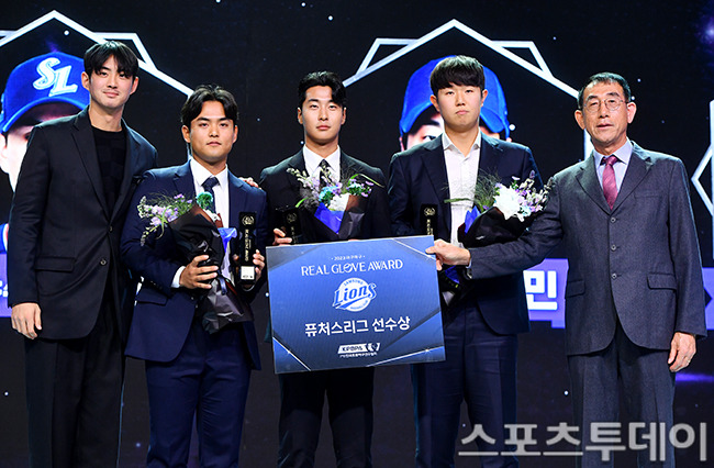 St포토 삼성 양우현 김상민 최하늘 2023 퓨처스리그 선수상