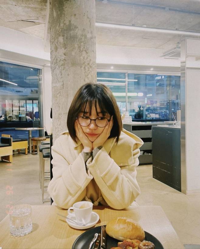 윤은혜 이 귀여움 무엇 더플 코트 입고 리즈 시절 귀환 스타와 패션