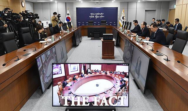 추경호 부총리 우크라이나 재건 지원···23억 달러 규모 Tf사진관
