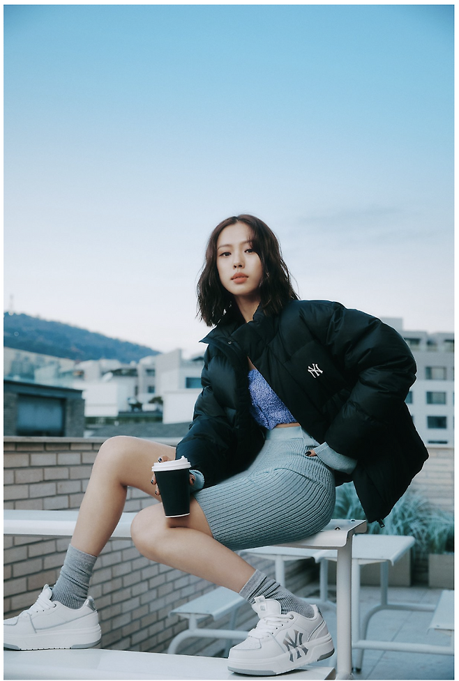 프라다패딩부터 리복패딩까지 올겨울 사복장인 셀럽들이 선택한 패딩 패딩코디 추천★ 마고의 패션뷰티