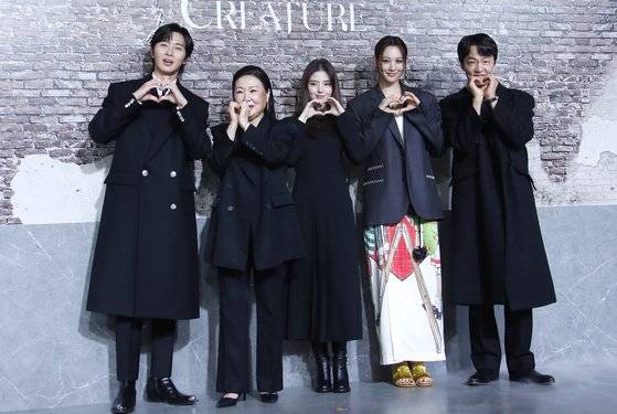 인간성 간직한 흉측한 괴물 경성크리처 넷플릭스 구원투수 될까