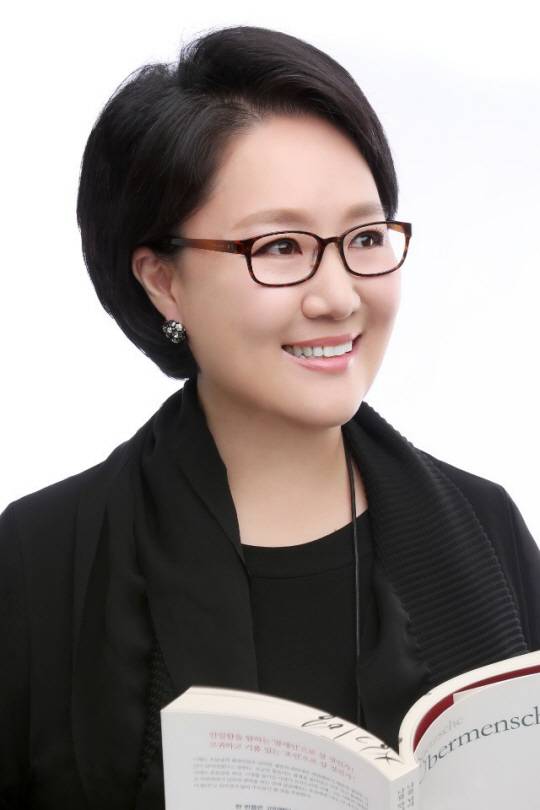 KBS 1라디오, 2024년 대대적 개편…“사내 진행자 기용하고 공정성·객관성 확보”