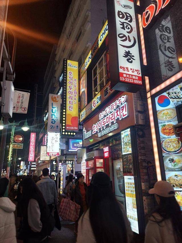 여기가 도쿄여 런던이여 젊은 소비자들은 왜 외국어 간판에 매혹되나