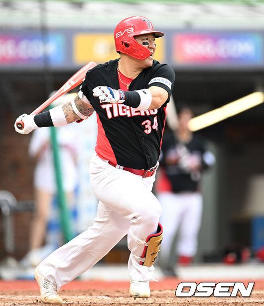 ‘역대 최고령 비FA 다년계약’ 최형우, 1+1년 총액 22억원 연장계약 [공식발표]