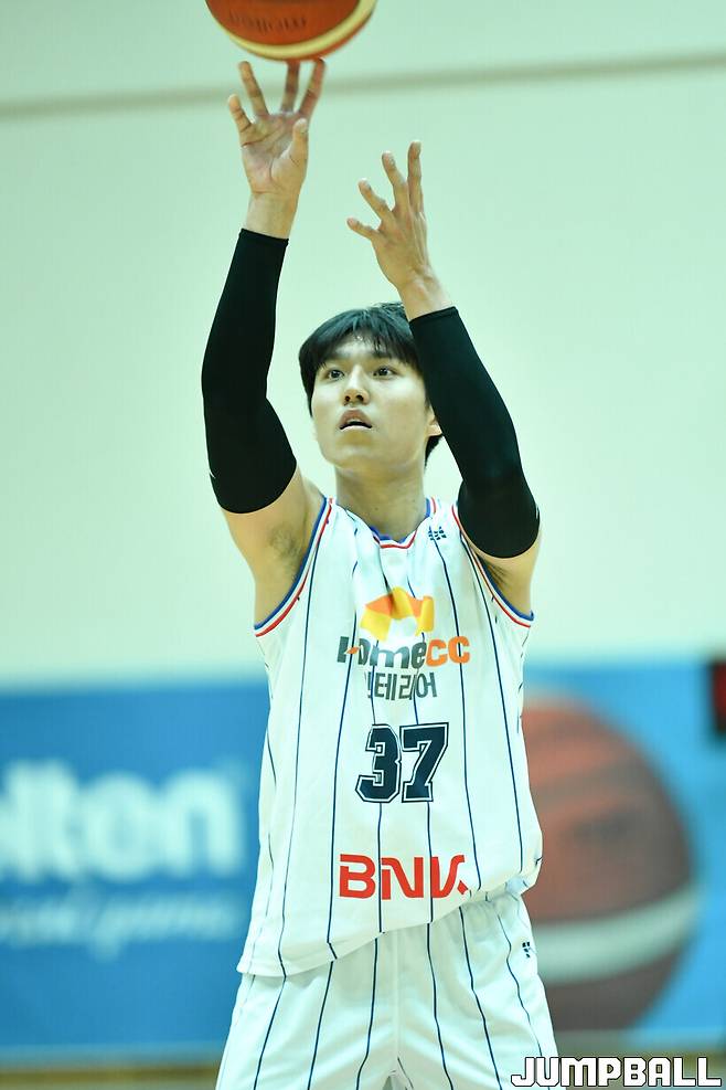 [D리그] ‘곽정훈 32점 폭발’ KCC, SK 추격 뿌리치고 시즌 3승째 수확