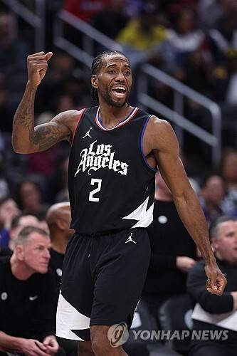 Nba ‘레너드 트리플더블 클리퍼스 La 더비서 르브론 빠진 레이커스 꺾고 3연승