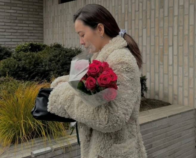 연예인들 사이에서 핫한 ‘더 로우 가방 총정리 가지뉴스