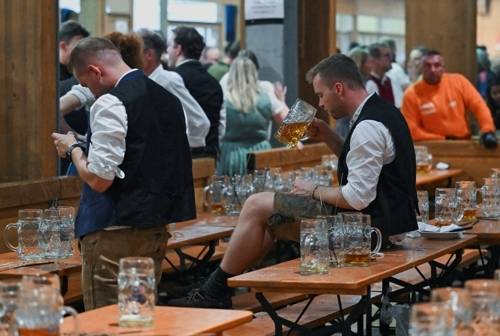 ‘맥주 본고장 독일 작년 판매량 ‘역대 최저희망은 무알콜 맥주