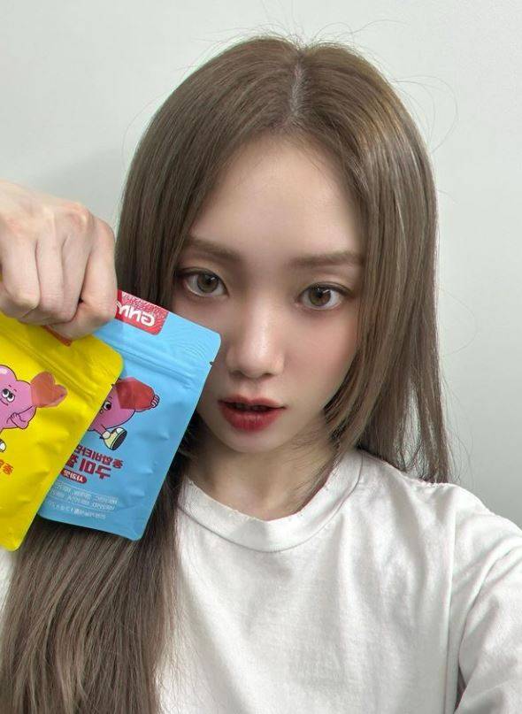 이 것 하나로 분위기 확 바뀐 이성경 헤어핏