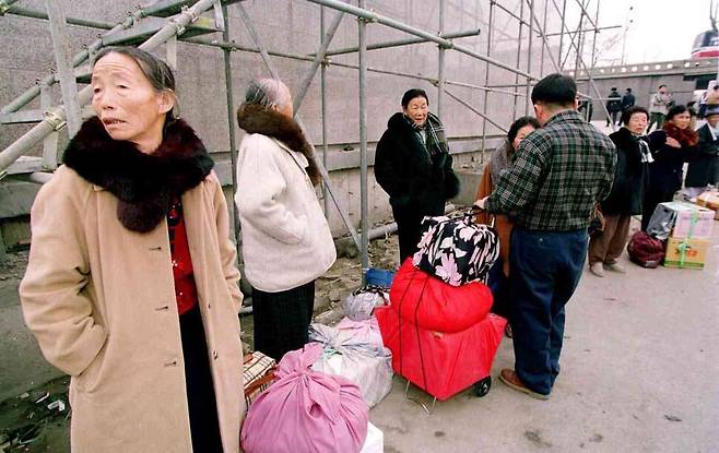 빛바랜 사진 속 그 시절 설날‘즐거움만은 그대로 만리재사진첩