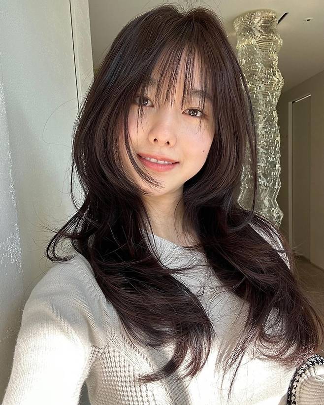 이혜성 아나 앞머리 내리니 딴 모습 더 청순 레이어드컷 니트 데일리룩 패션엔
