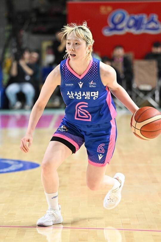 [WKBL 5라운드 리뷰] 100%로 돌아온 키아나 스미스, 힘을 내줘야 하는 백업 가드