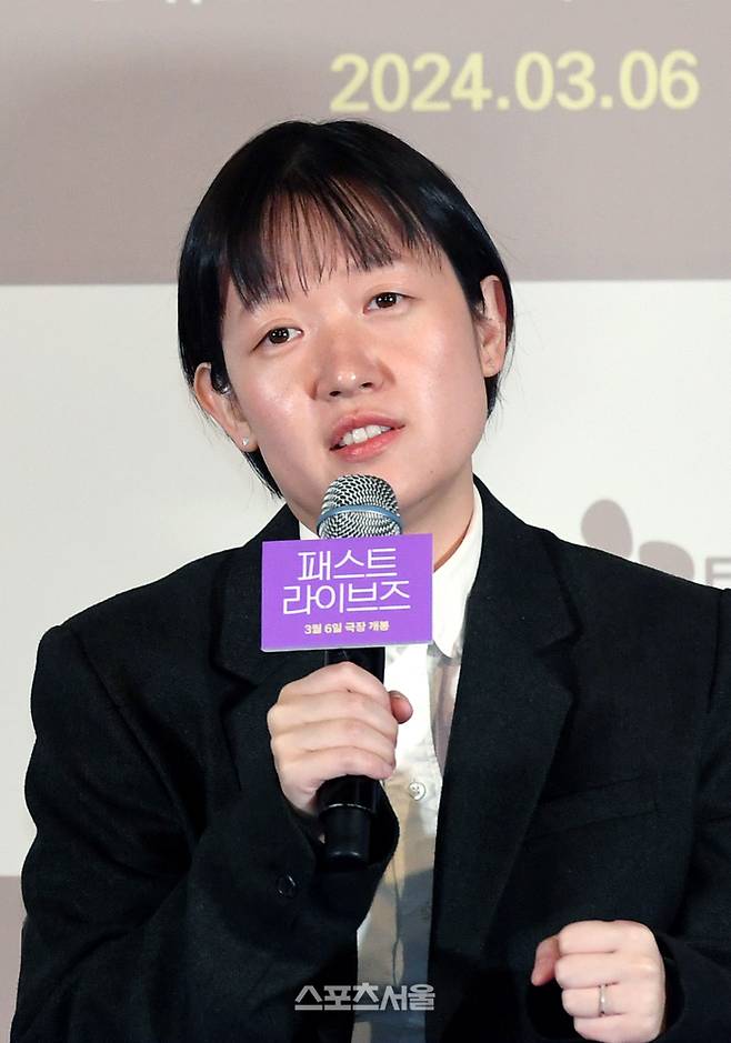 ‘패스트 라이브즈 셀린 송 감독 데뷔작으로 오스카 레이스 꿈 같고 신기해”