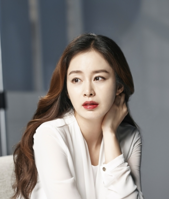 김태희할리우드 진출 근황더 예뻐졌네20대같은 청바지룩 어썸클
