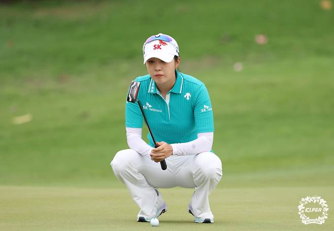 23번째 생일 선물로 우승 트로피 김재희 Klpga 개막전서 감격의 첫 우승
