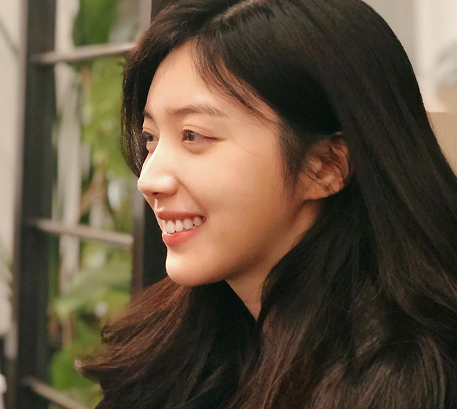 언니 촬영장 놀러갔다가 언니 아역 연기했던 미녀배우 근황 삶은영화