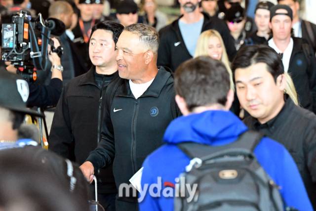 오타니 레전드 반열에 오를 것7억 달러 사나이와 함께하게 된 로버츠 감독의 믿음 Md고척