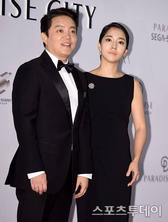 파경설 현실로이범수·이윤진 결혼 14년 만에 이혼 조정 중 종합
